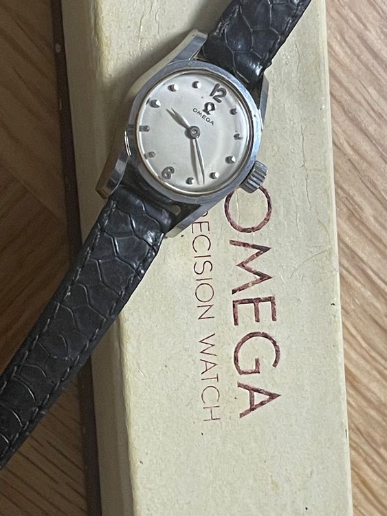 OMEGA PRECISION WATCH Vintage Damen mega selten (Gebraucht) in Goldach ...