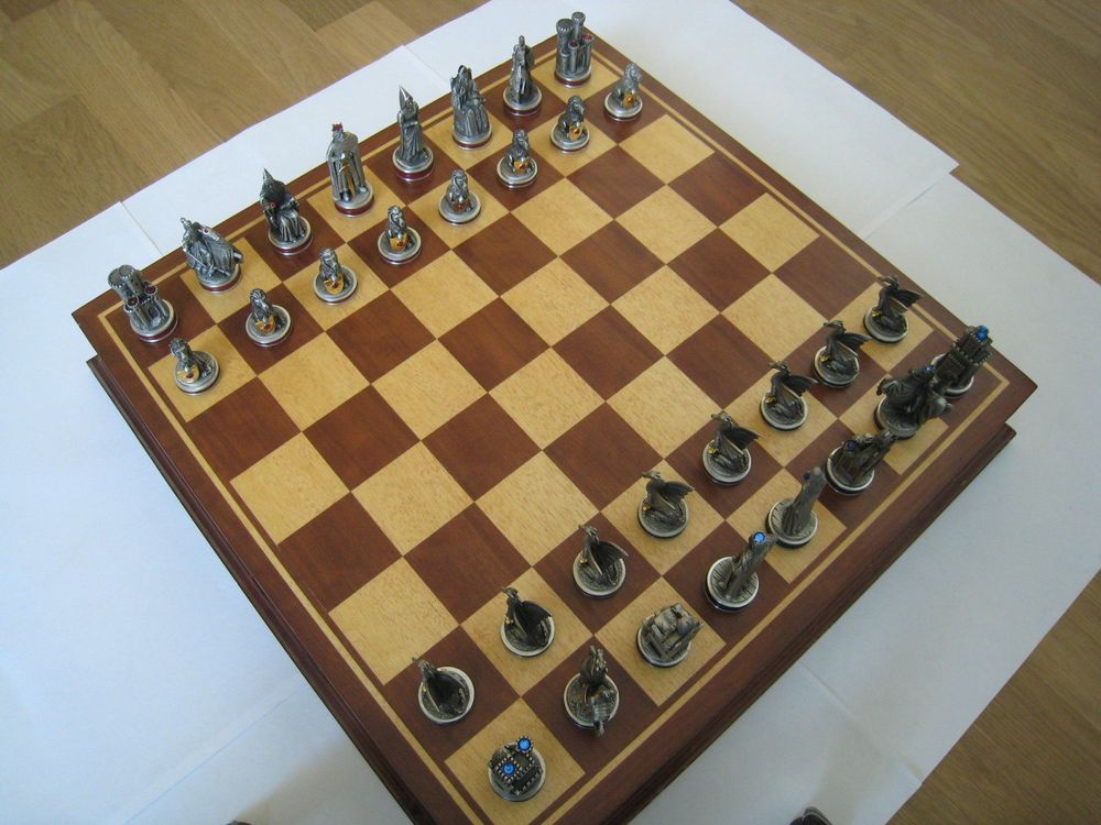 Schachspiel: Die Ritter der Tafelrunde | Kaufen auf Ricardo