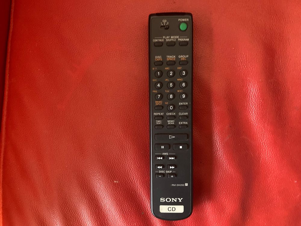 Sony CDP-CX250 CD Wechsler für 200 CD'S Seh guter Zustand! (Gebraucht ...