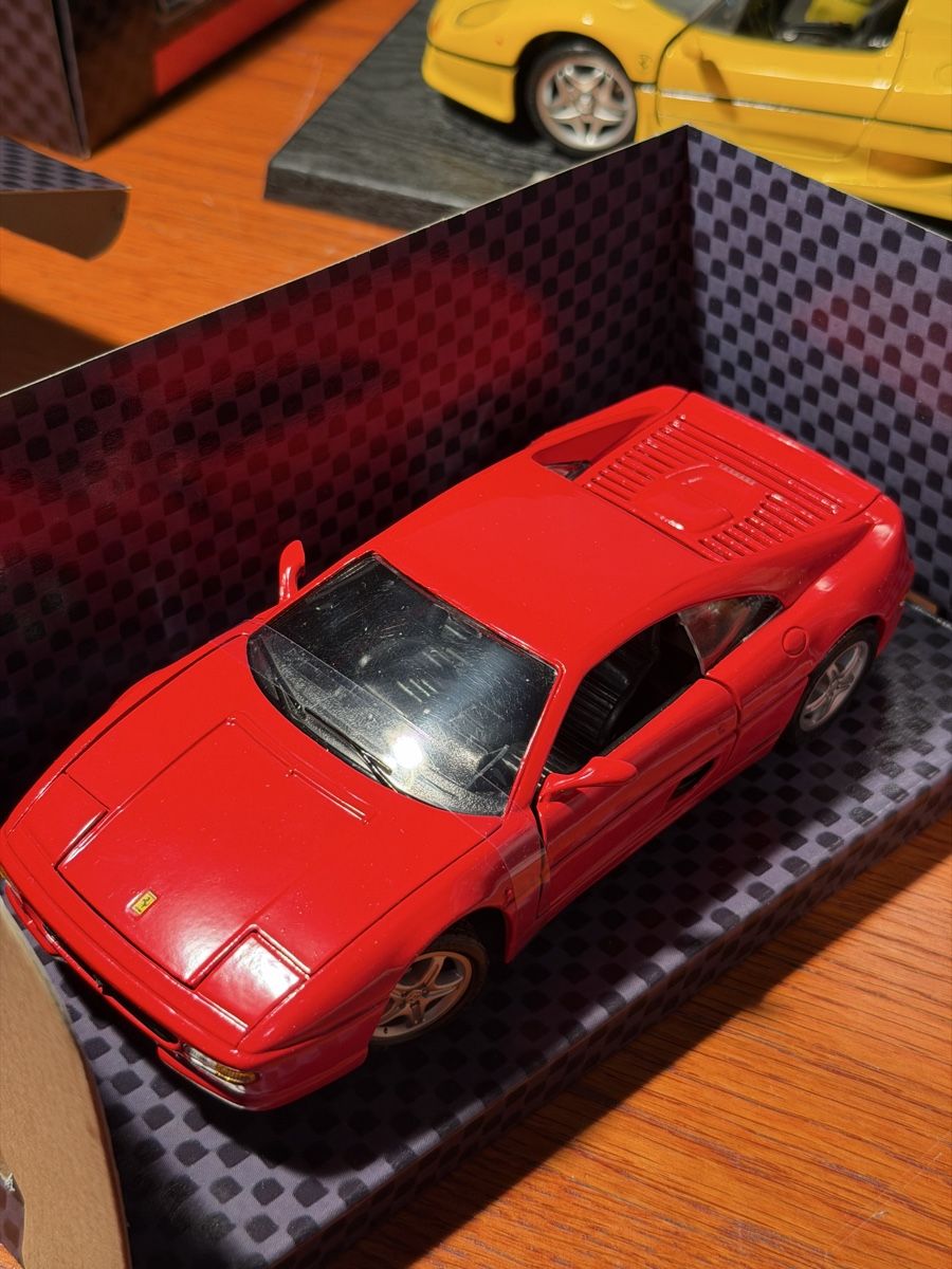 Ferrari Model Cars - F355, F50, Formula 1 - NEW Collection (Gebraucht ...
