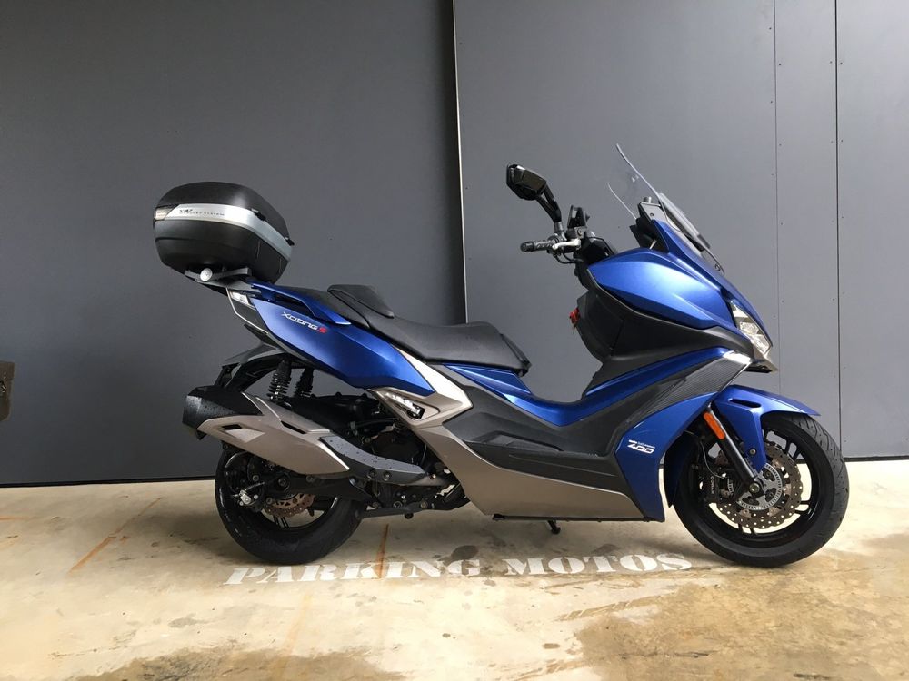 Xciting 400i "neuwertiger Sportroller 400ccm mit 36PS" (Gebraucht) in ...