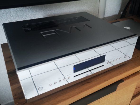 AVM OVATION - CD 8.3 - Pure-CD-Player - Röhren Linestage (Neu (gemäss ...