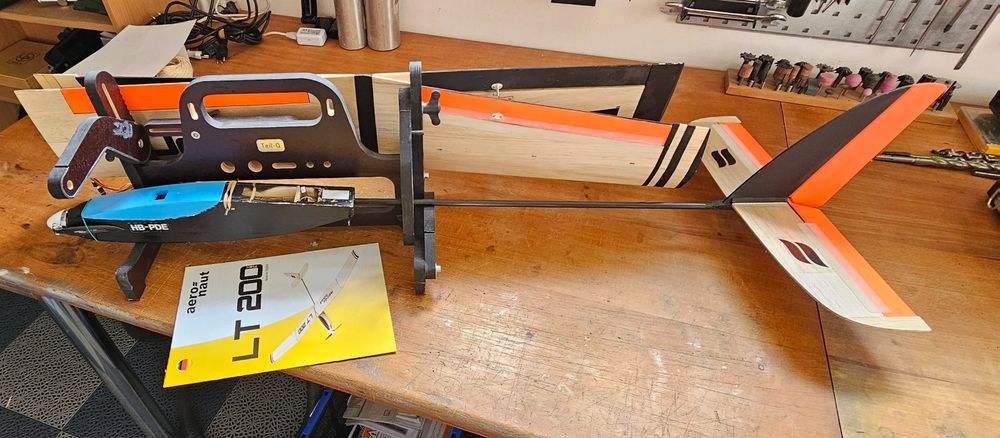 Aeronaut LT200 Flex inkl. Akku und Transportstand von Teil-Q (Gebraucht ...