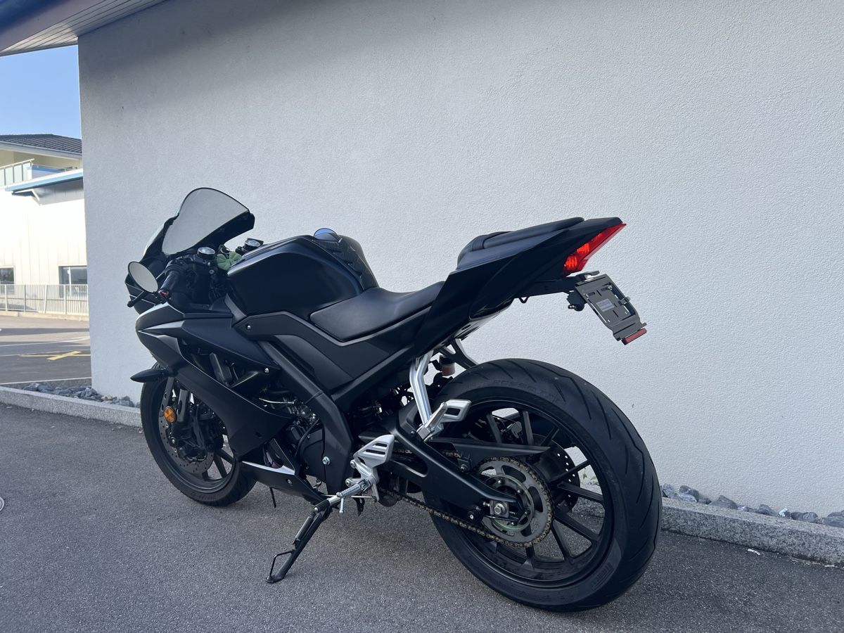 Yamaha YZF-R125 (2022) Motor frisch revidiert & neue Pneu (Gebraucht ...