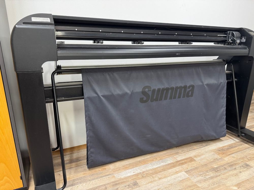 Plotter Summa S140D – Hochpräzises Schneidesystem für Profis (Gebraucht) in für CHF 859 – nur ...