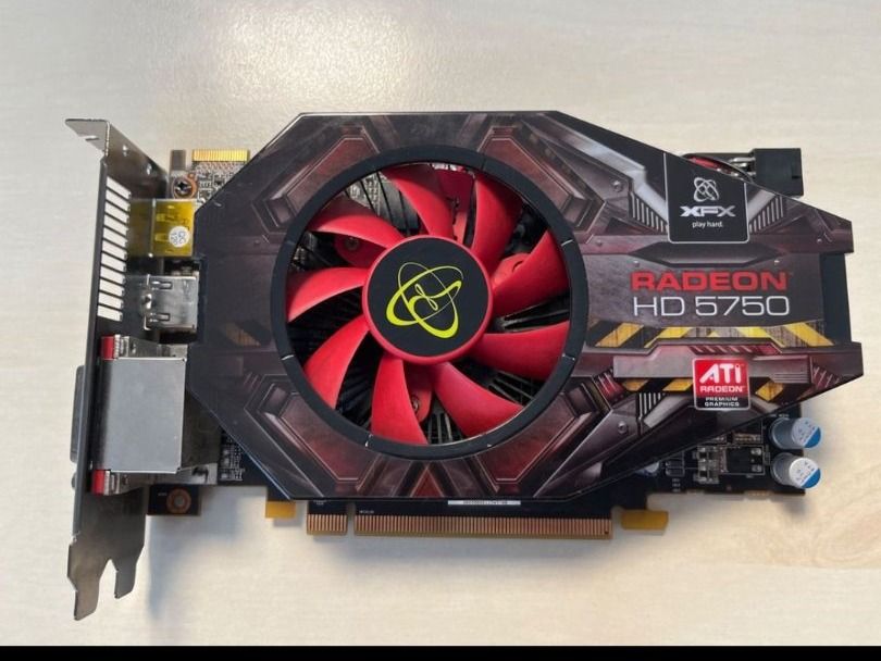 XFX Radeon HD 5750 Grafikkarte (Gebraucht) in Stäfa für CHF 10 – mit Lieferung auf Ricardo kaufen