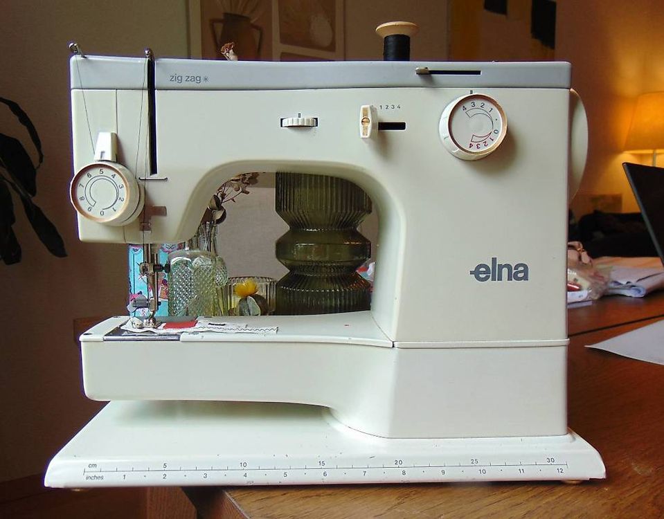 Nähmaschine Elna zigzag, ab Service, mit 6 M. Garantie. (Gebraucht) in Olten für CHF 320 – mit ...