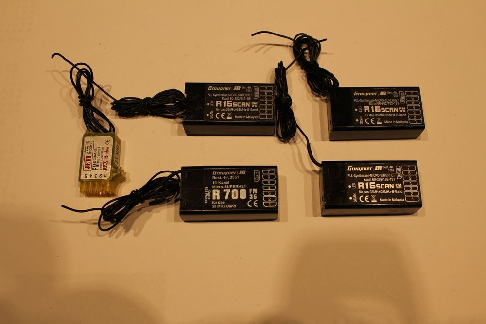 Graupner MX22 Hott/40/35Mhz-Modulen, 19 Empfänger, 19 Quarze (Defekt ...