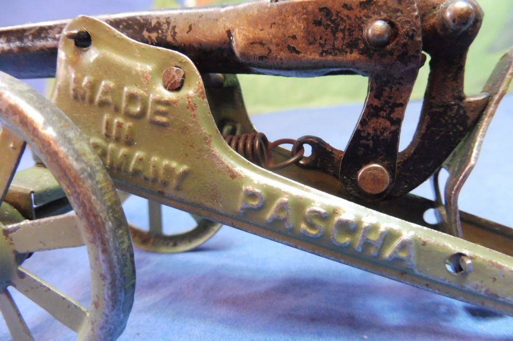 antike Spielzeug Kanone Blech/Stahl von PASCHA Germany DRGM | Kaufen ...