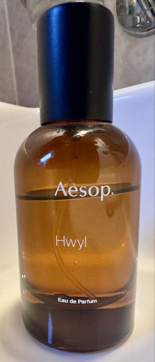 Aesop Hwyl Eau de Parfum, fast neuwertig (Gebraucht) in Rüfenach AG für ...