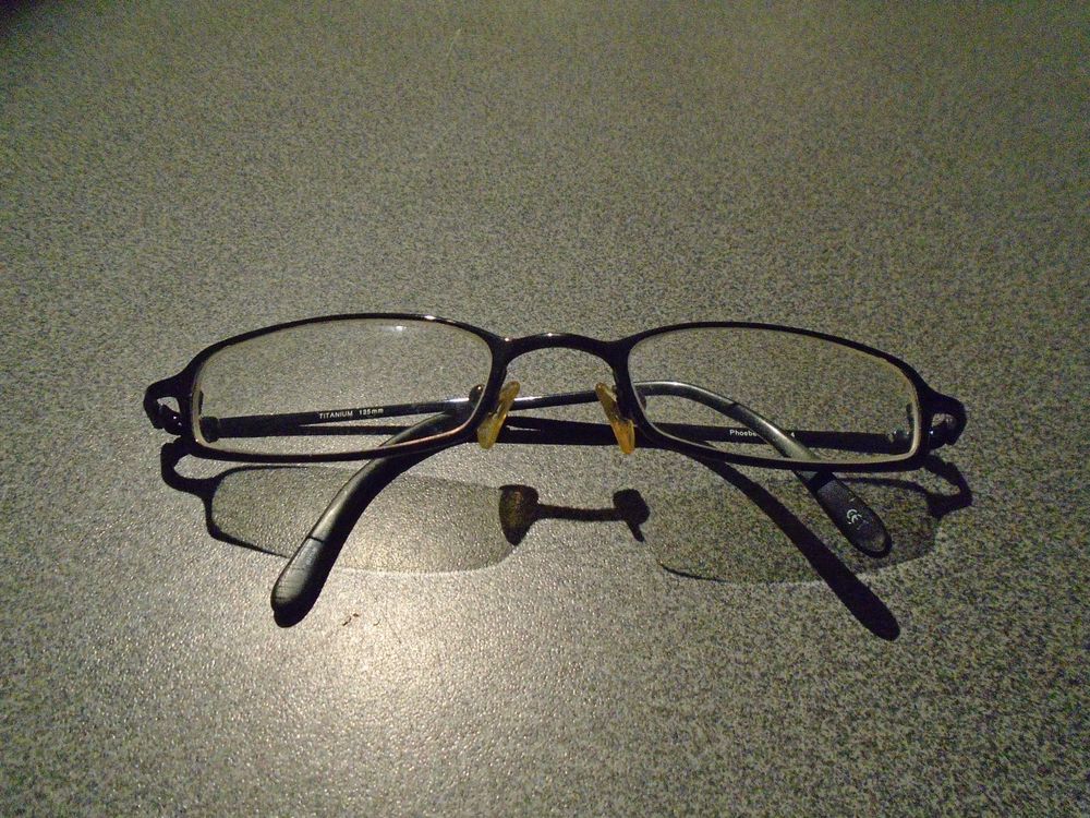 Brillengestell Phoebe Colour 4, Titanium (Gebraucht) in Zürich für CHF ...
