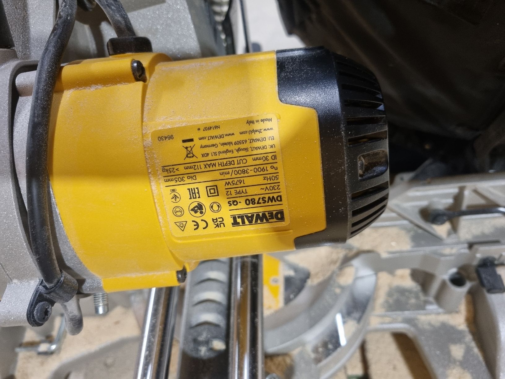 DeWalt DWS780 Kapp- und Gehrungssäge - Top Zustand! (Gebraucht) in ...