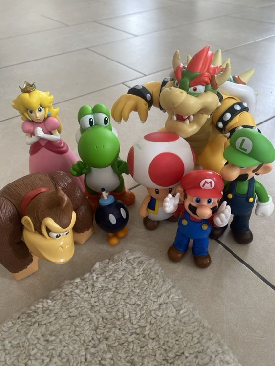 Super Mario Bros Figuren (Gebraucht) in Birmenstorf AG für CHF 10 – mit ...