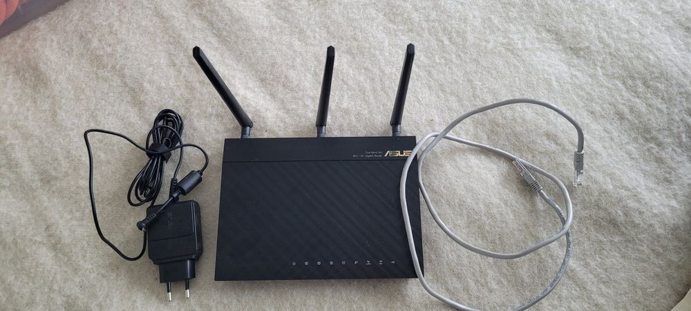ASUS Dualband Router 3x3 802.11AC Gigabit Router | Kaufen auf Ricardo