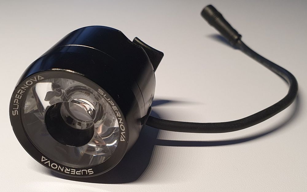 LED Frontlicht Supernova (Gebraucht) in Hägglingen für CHF 19 – nur ...