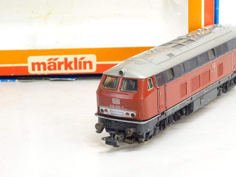 Märklin 3074 Diesellok BR216 025-7 DB, Rot, H0,WS/AC | Kaufen auf Ricardo