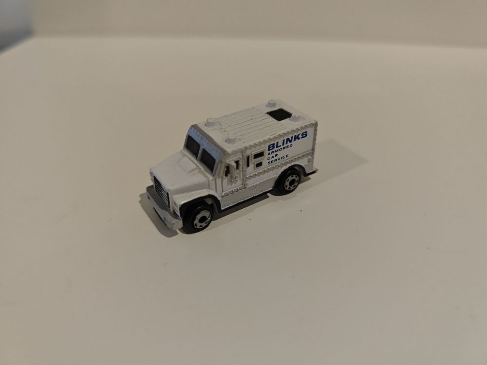 Micro Machines Armored Car (Gebraucht) in Wittenbach für CHF 4 – mit ...