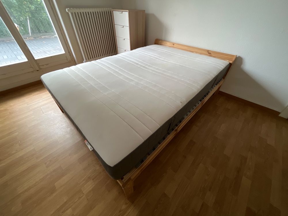 Large Single Bed with Mattress (Gebraucht) in Zurich für CHF 0.1 – nur ...