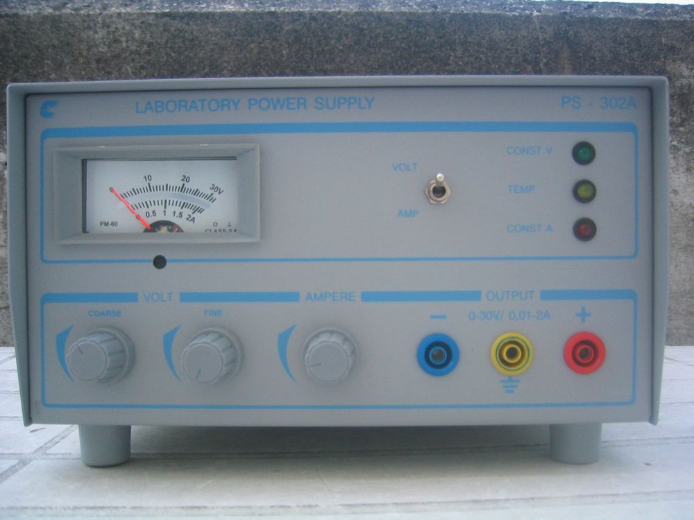 Vintage Labornetzteil VOLTCRAFT PS302A | Kaufen auf Ricardo