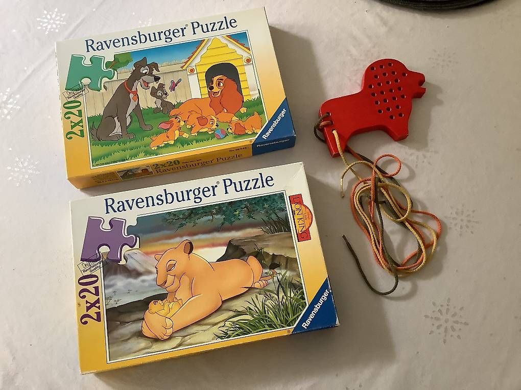2 Puzzles mit 2x20 Teilen + Fädelispiel, ab 3-4 Jahren (Gebraucht) in ...