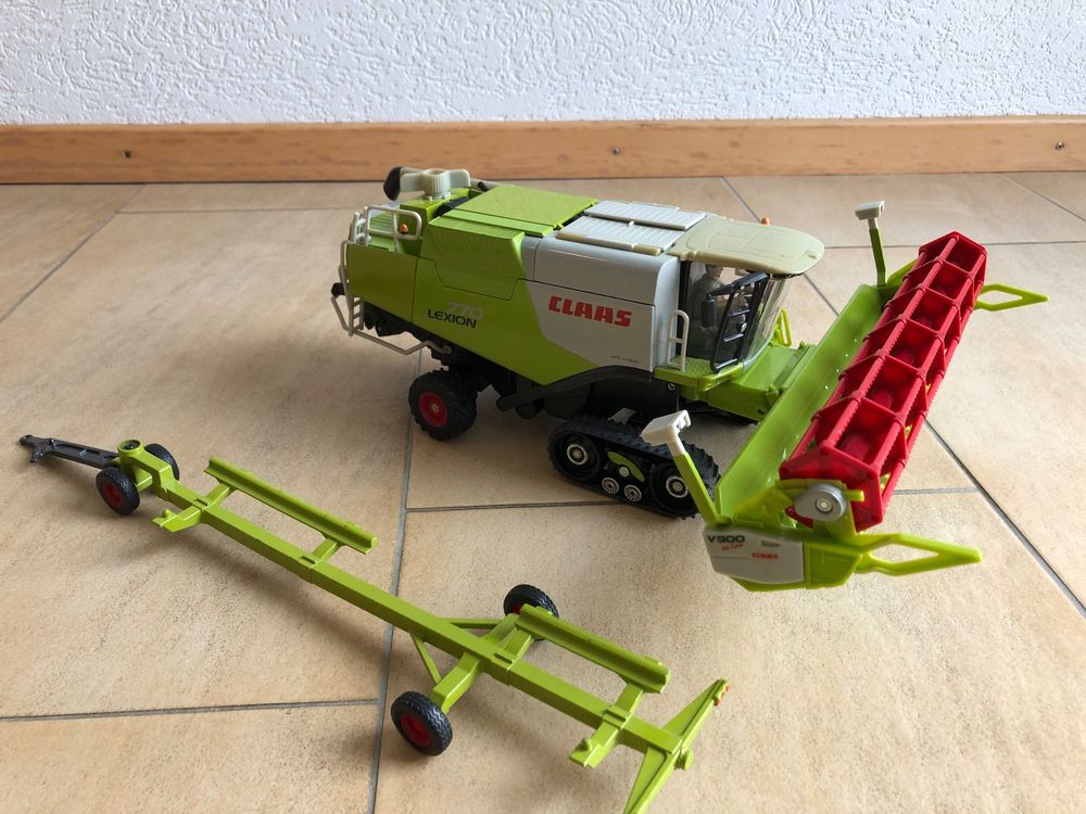 Siku Claas Lexion Mähdrescher 1:32 | Kaufen auf Ricardo