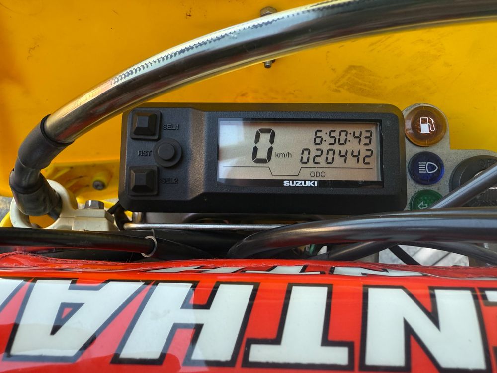 Valenti Racing/Suzuki RM450X ab MFK, ab Service (Gebraucht) in Wil für ...