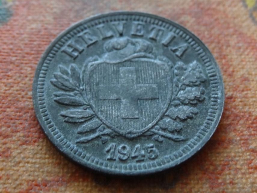 2 Rp. 1945 (Gebraucht) in Romanel-sur-Lausanne für CHF 8.9 – mit Lieferung auf Ricardo kaufen