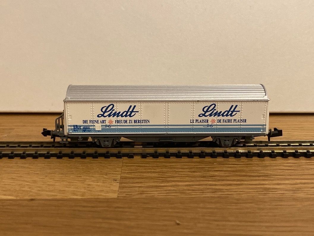 Roco SBB Güterwagen "Lindt“ (Neu (gemäss Beschreibung)) in Schlierbach ...