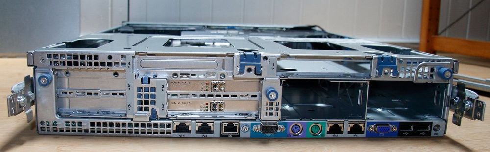 HP Proliant DL380 Gen7 – 2 x Intel Xeon – FC – 72 GB RAM (Gebraucht) in ...