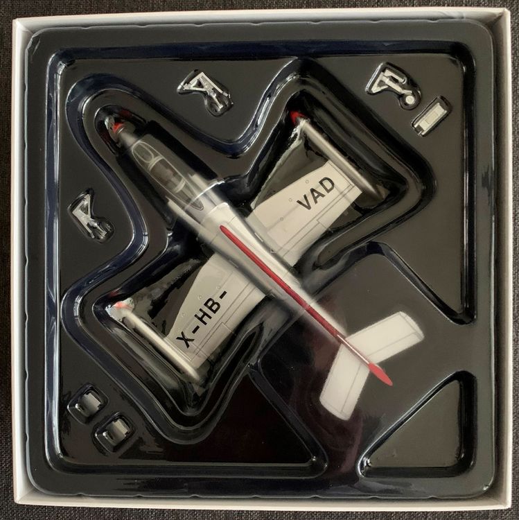 FFA P-16 Jet X-HB-VAD mit Bewaff.1:72 (Neu und originalverpackt) in ...