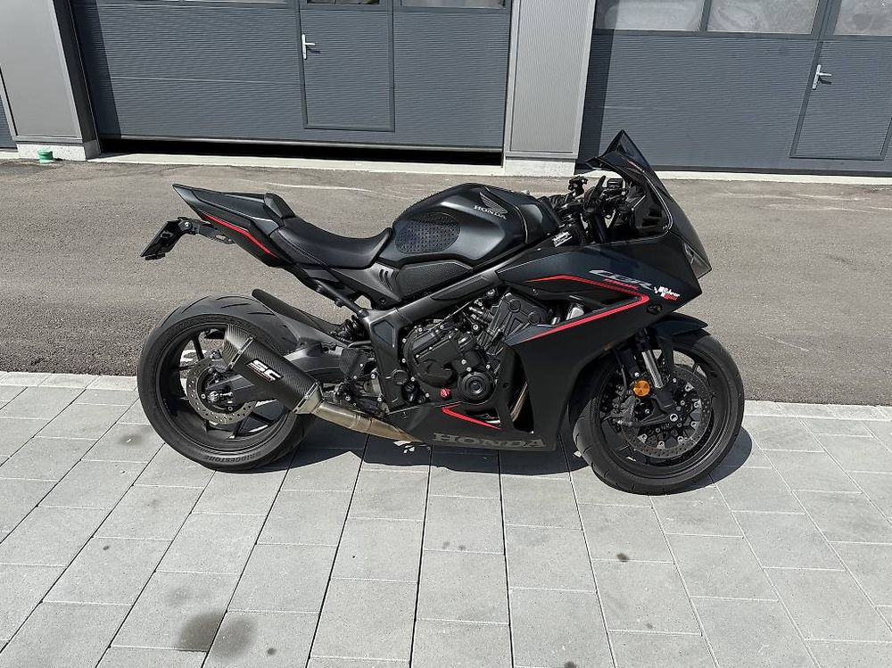 Honda CBR 650 R 2024 (Gebraucht) in Sumiswald für CHF 9000 – nur Abholung auf Ricardo kaufen