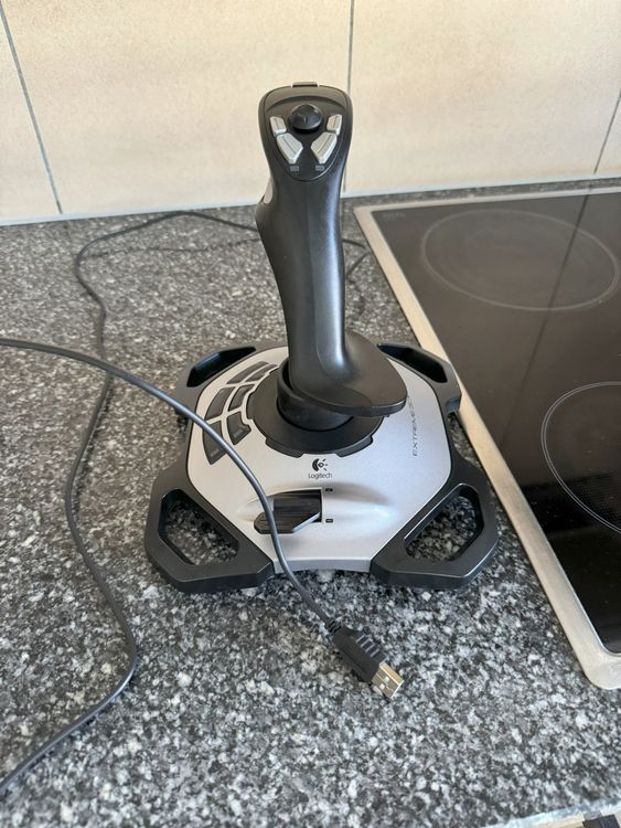 Logitech Extreme 3D Pro Joystick (Gebraucht) in Oberbuchsiten für CHF 30 – mit Lieferung auf ...