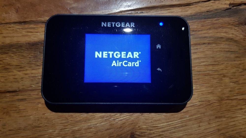 Netgear AirCard 810 mit ext. Netgear MIMO Antenne (Gebraucht) in ...