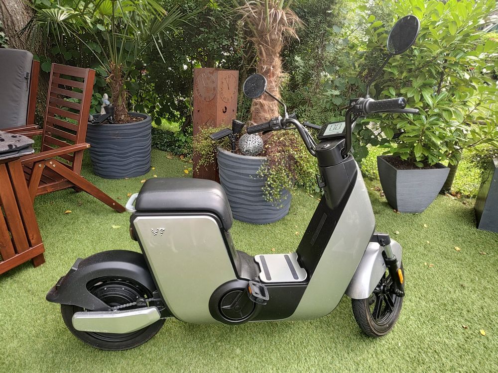 Elektroscooter Yadea V7 | Kaufen auf Ricardo