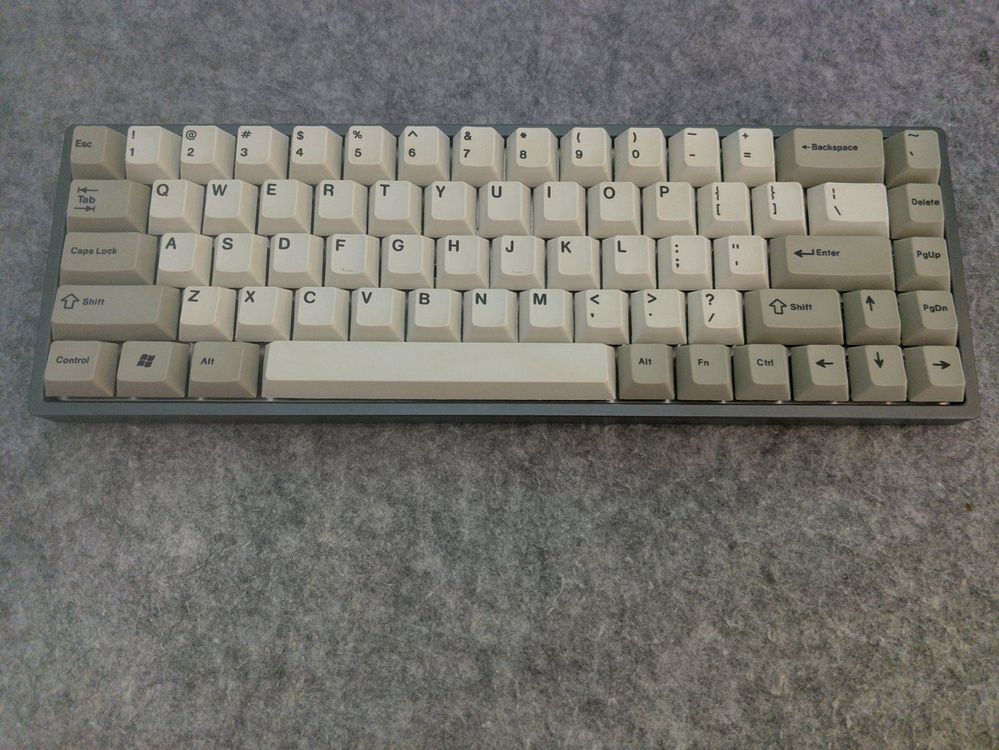 Custom Mechanical Keyboard - MX Brown | Kaufen auf Ricardo