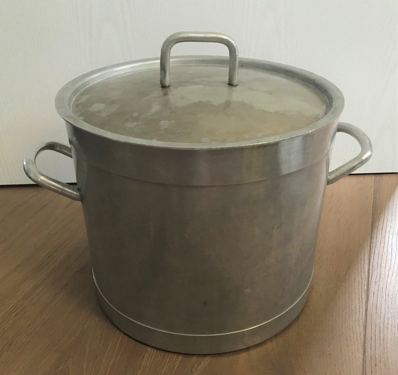 Grosser Aluminium Topf 14 Liter Kochtopf Marmite (Gebraucht) in ...