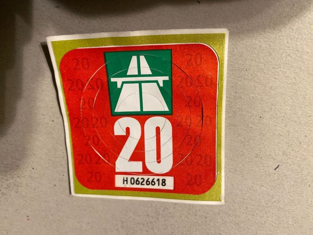 Autobahn vignette 2020 zum Sammeln (Neu (gemäss Beschreibung)) in Dietikon für CHF 3 – mit ...