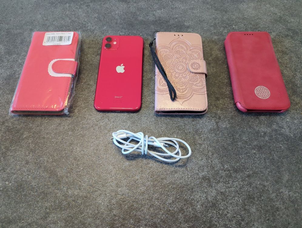 iPhone 11 rot ,64GB ,mit verschiedenen Hüllen und Ladekabel (D'occasion ...