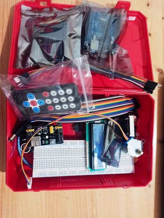 Arduino Uno R3 Komplettes Starter-Set (Neu und originalverpackt) in ...