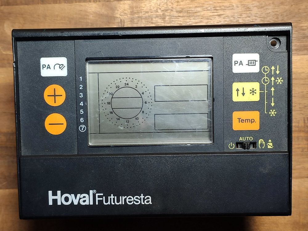 Hoval Futuresta Heizungsregler (Gebraucht) in Feldbrunnen für CHF 119 ...