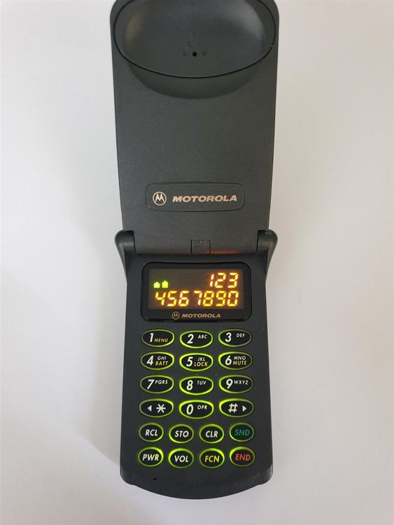 Motorola StarTAC VGKA Grey (Gebraucht) in Rain für CHF 65 – mit ...
