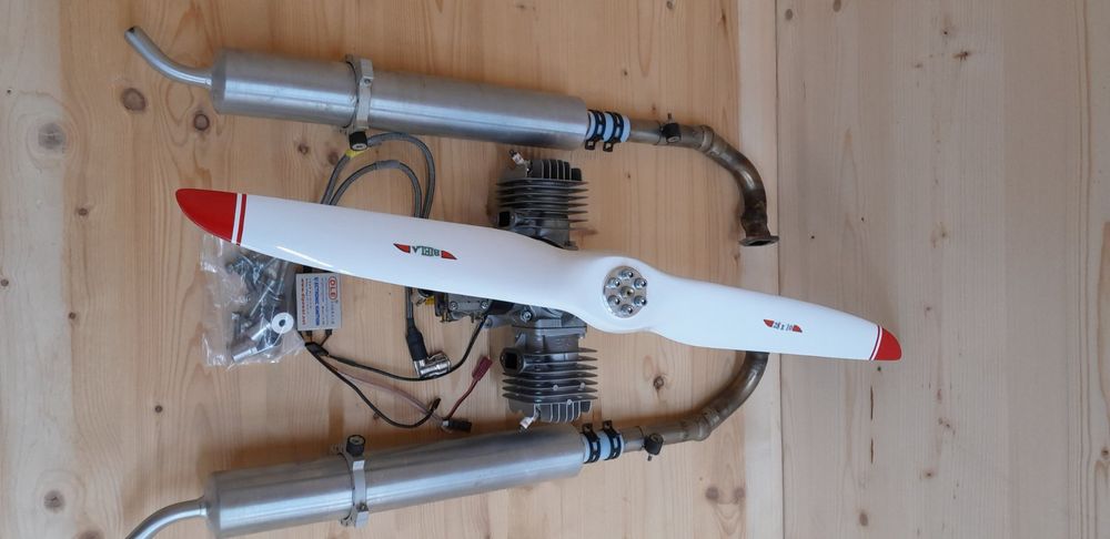 DLE 111 Boxer-Motor mit Schalldämpfer und Propeller (Gebraucht) in ...