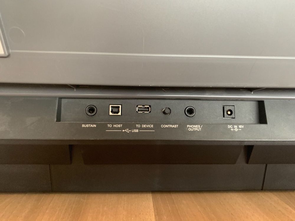 Yamaha Keyboard PSR-S550 (Gebraucht) in Steckborn für CHF 128 – nur ...