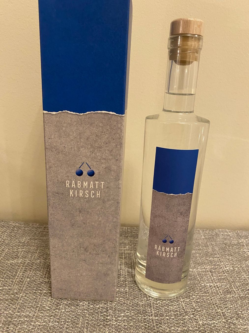 Kirschbrandt von der Räbmatt 42% vol. Kirsch (Neu und originalverpackt ...