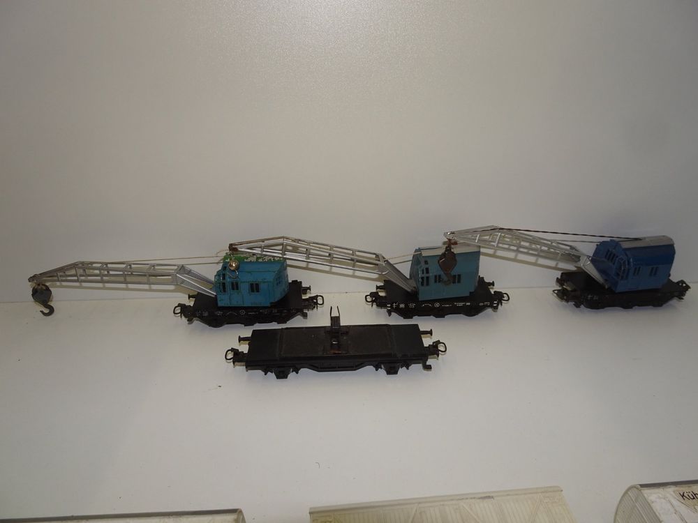 4 Märklin Güterwagen Kranwagen HO Defektset (Defekt) in Emmenbrücke für ...