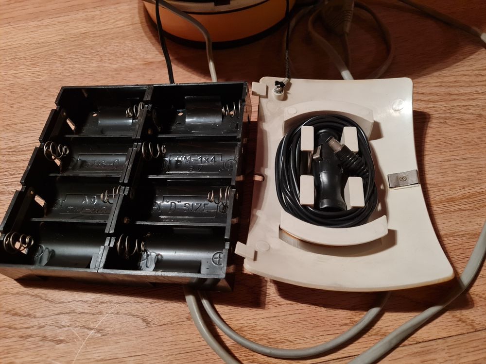 Weltron 8-Track Stereo Radio - Space Age Design Rarität! (Gebraucht) in ...