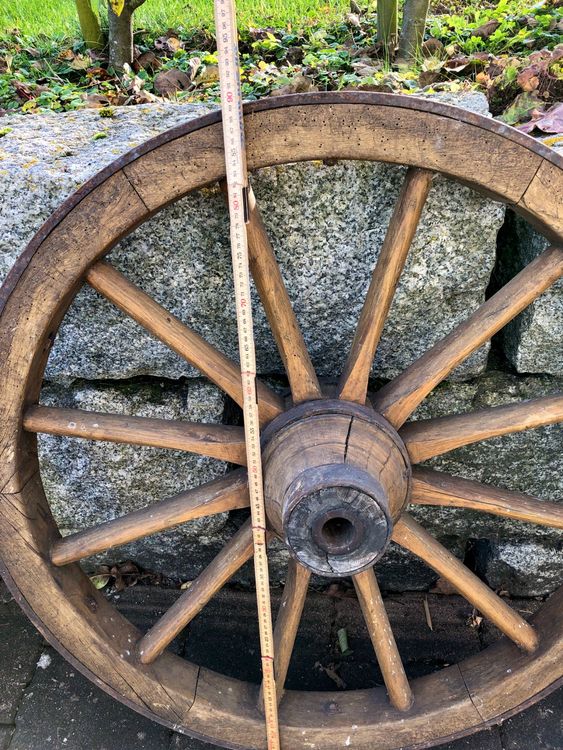 Original Holz Wagenrad: 3 Wagenräder im Set (Gebraucht) in Truttikon ...