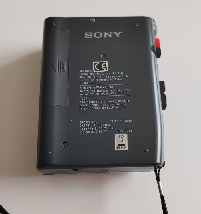 Sony TCM-200DV Walkman + Recorder (Gebraucht) in Binningen für CHF 42 ...