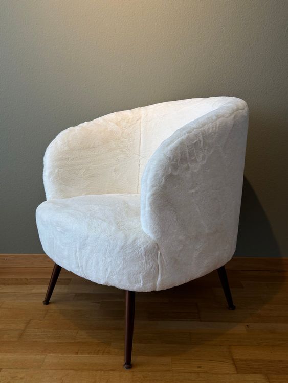 Depot Stuhl Zoe mit Fell (Gebraucht) in Luzern für CHF 199 – nur ...