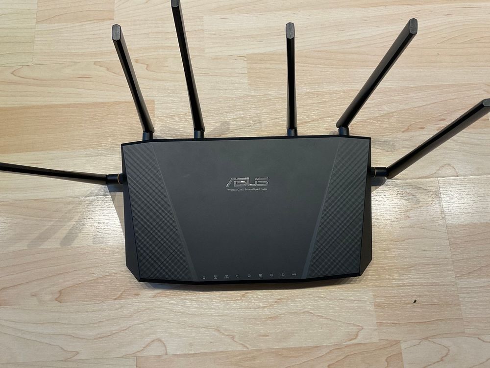 Asus RT-AC3200 Router (Gebraucht) in Zürich für CHF 30 – mit Lieferung ...